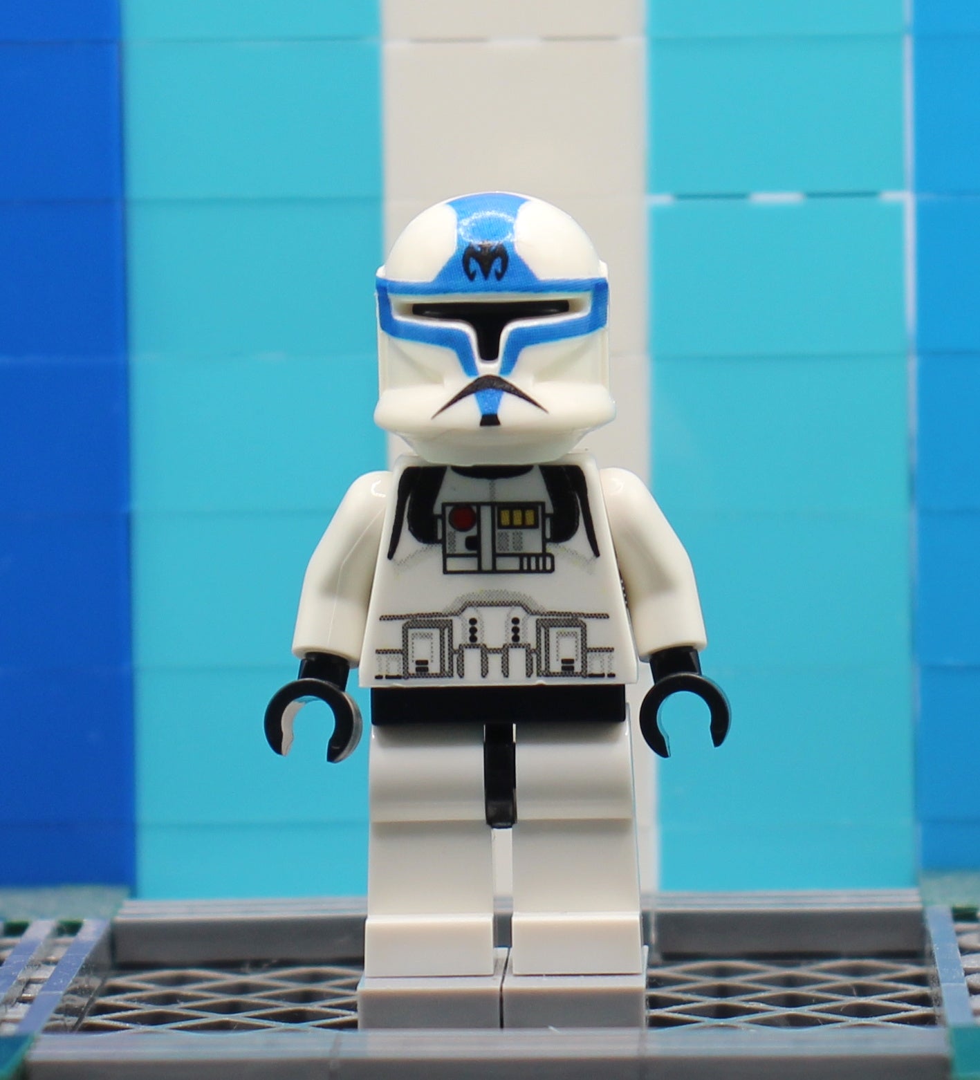 Classic Muunilinst 10 Pilot – MinifigMilitia